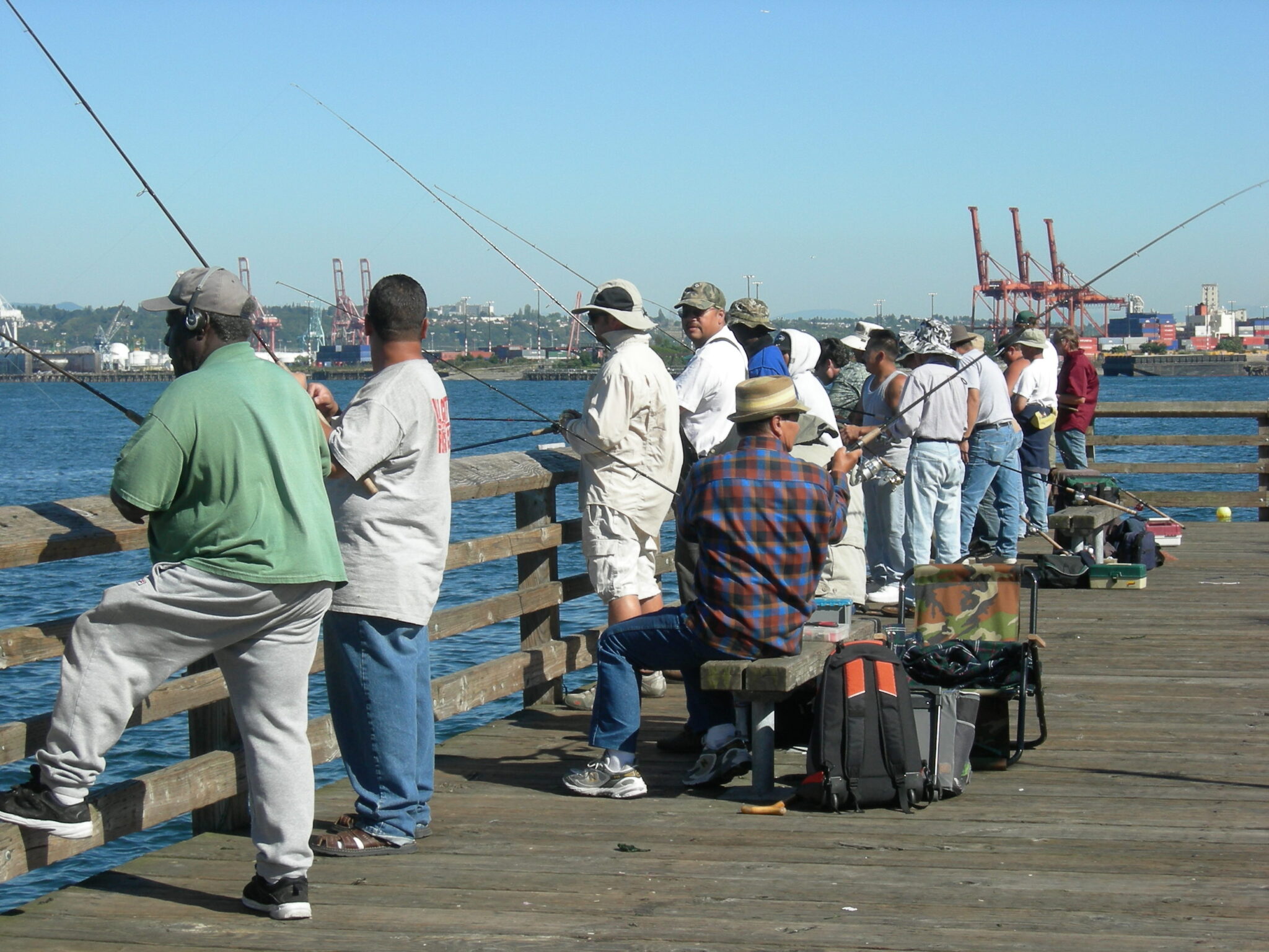 What Size Rod and Reel for Pier Fishing? A Complete Guide